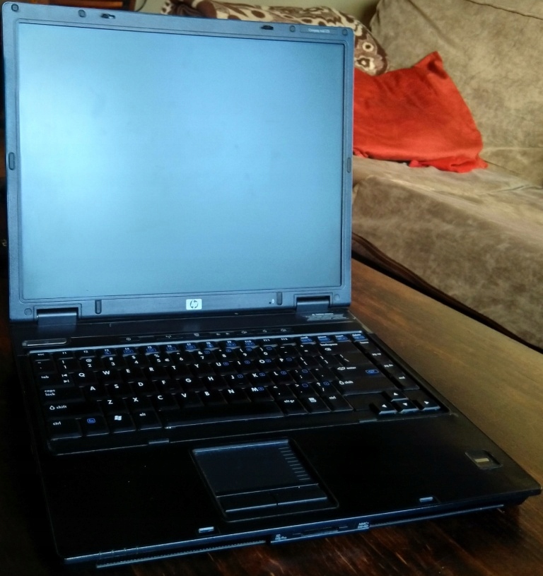 HP Compaq nx6125 2,4 GHz WINDOWS XP CD + LINUX - 11472611106 ...