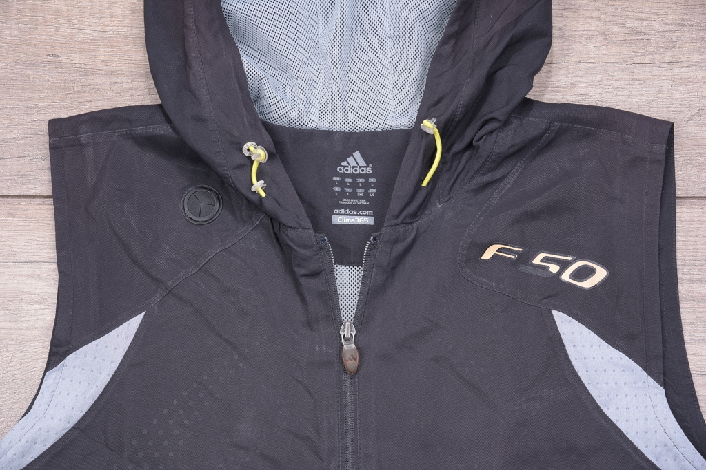 Купить Жилет ADIDAS climacool TRAINING Clima365 F50 L: отзывы, фото и характеристики на Aredi.ru ...