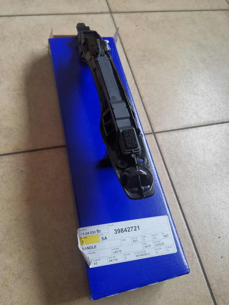 VOLVO S90 V90 XC60 XC90 KLAMKA DRZWI TYŁ 39842721 - 12901875800 ...
