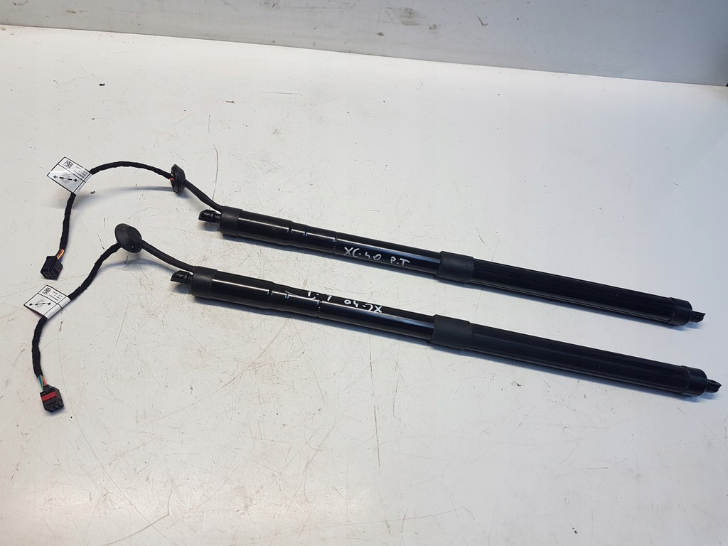 VOLVO XC40 Siłownik elektryczny klapy lewy tył - 13014440205 ...