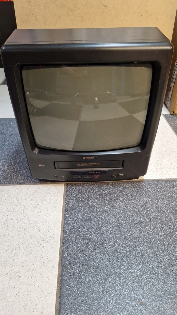 RETRO Telewizor z VHS magnetowid pilot kineskop - 13317217247 ...