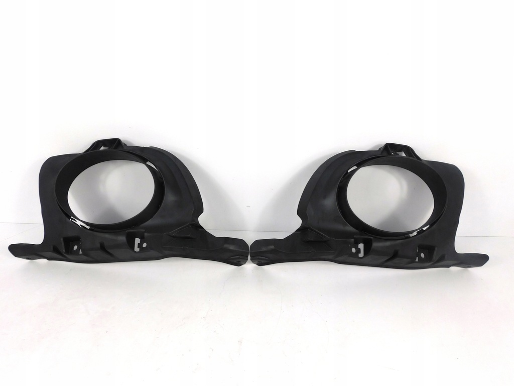 KRATKA RAMKA OSŁONA RURY WYDECHU PORSCHE 911 992 - 11772001626 ...