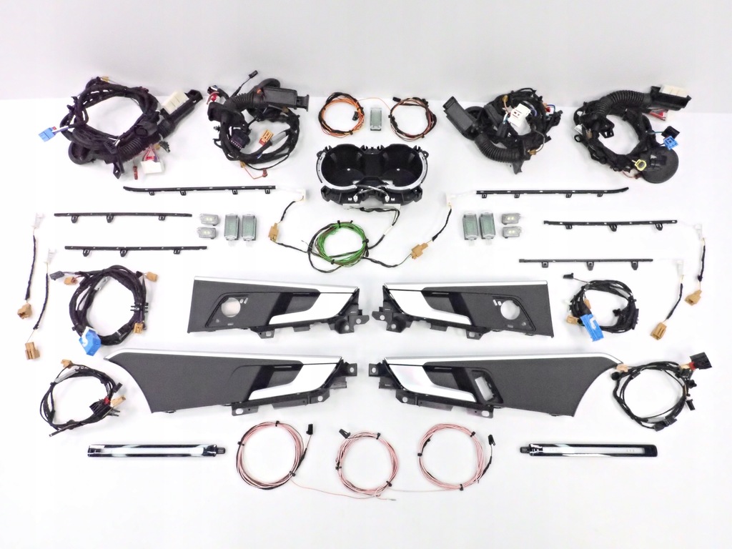 LISTWY AMBIENTE BOCZKÓW QQ1+INSTALACJA AUDI A4 B9 - 10955775865 ...