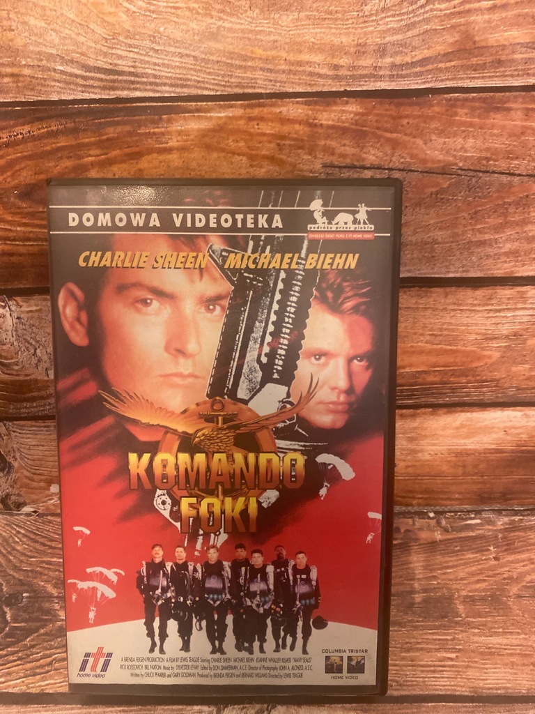 Komando Foki VHS Charlie Sheen - 12839118417 - oficjalne archiwum Allegro