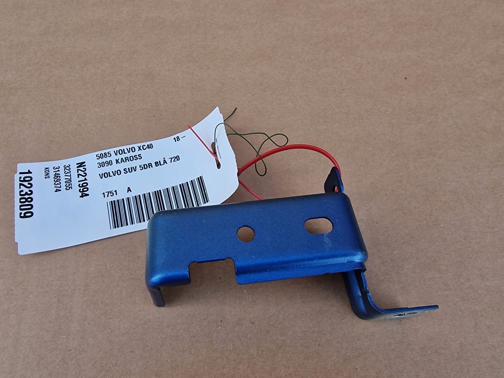 WSPORNIK UCHWYT BŁOTNIKA VOLVO XC40 KOLOR 720 - 12792300948 - oficjalne ...