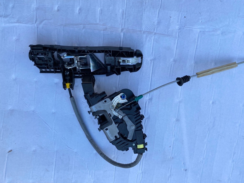 Mercedes-Benz OE A0997307700 zamek dociąg - 12076466084 - oficjalne ...