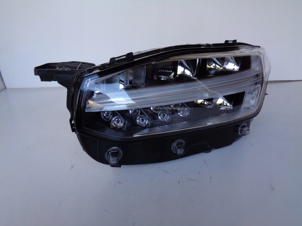 LAMPA LEWA REFLEKTOR VOLVO XC90 II 15- FULL LED - 13690789781 ...