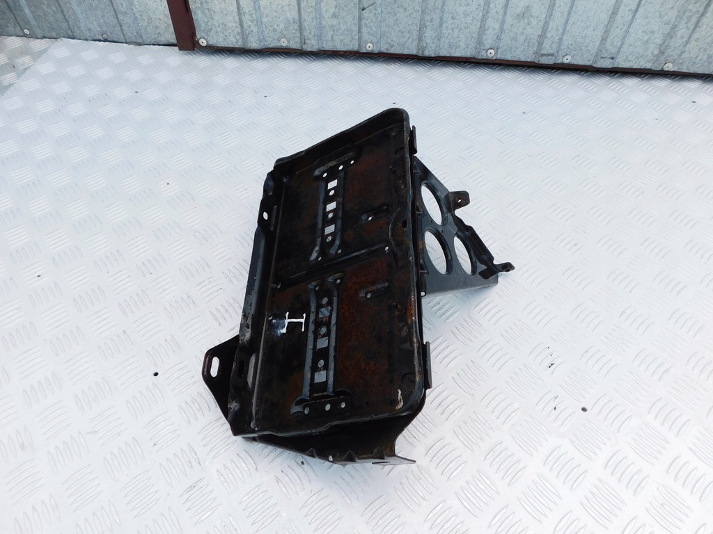 Mercedes Sprinter 906 VW Crafter podstawa po dodatkowy akumulator ...