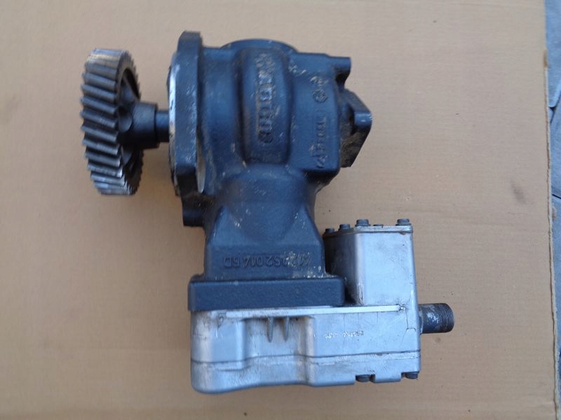 SPRĘŻARKA POWIETRZA IVECO STRALIS TRAKER 504308489 - 8001704124 ...