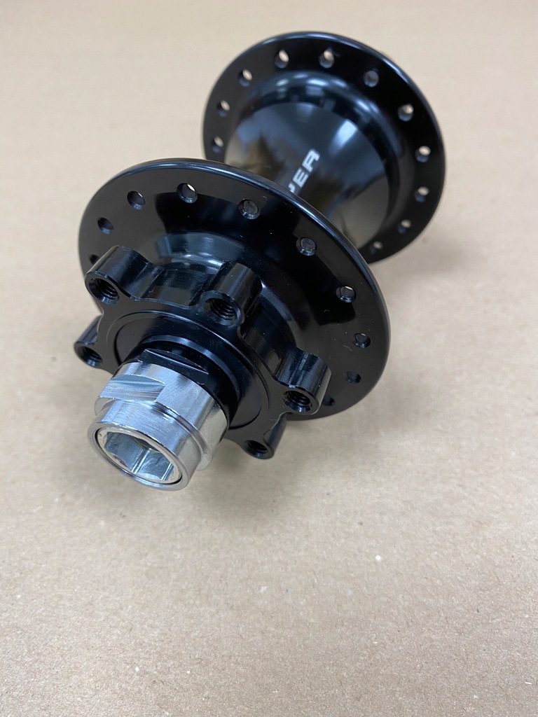 Купить FORMULA Flyer DHT 12X148 Boost 32 6 Ступица SRUB: отзывы, фото и ...