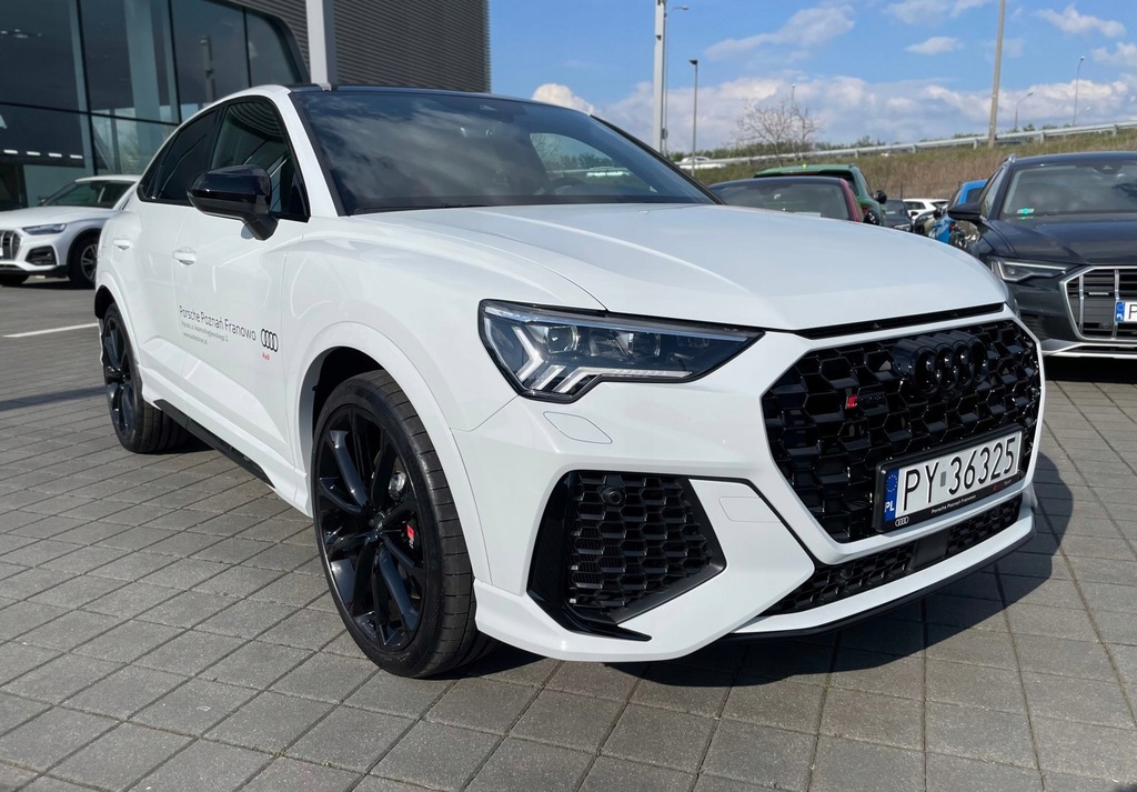 Audi RS Q3 Sportback Audi RSQ3 sportback - 13816486475 - oficjalne archiwum Allegro