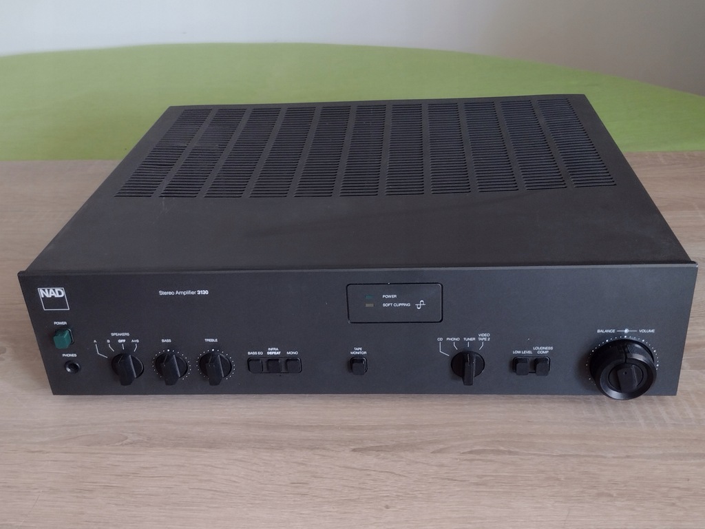 NAD 3130 AMPLIFIFIER WZMACNIACZ STEREO HI-FI ŁADNY - 10601775952 ...