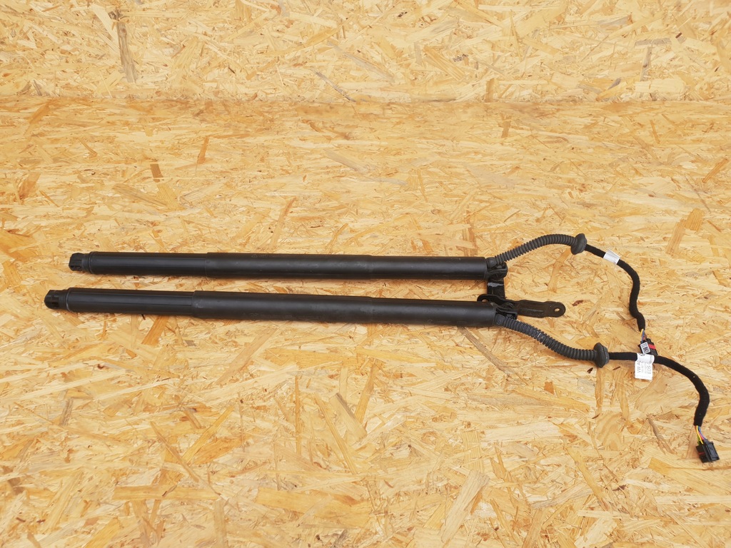 TOUAREG III SIŁOWNIK KLAPY ELEKTRYCZNEJ 760827851 - 8026634088 ...