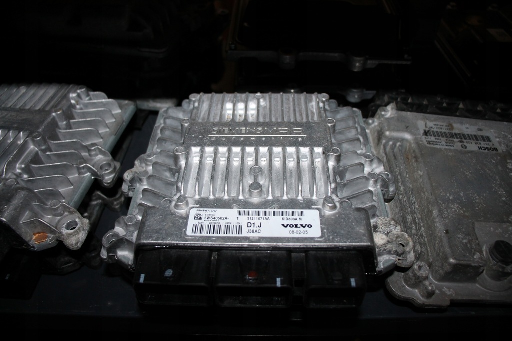 VOLVO V50 S40 2.0D KOMPUTER STEROWNIK 31211071AA - 10005119567 - oficjalne archiwum Allegro