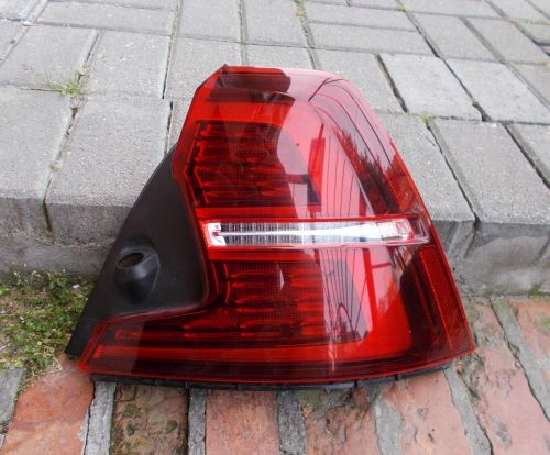 VOLVO S60 III 19- PRAWA TYLNA LAMPA LED ORYGINAŁ - 12609861872 ...
