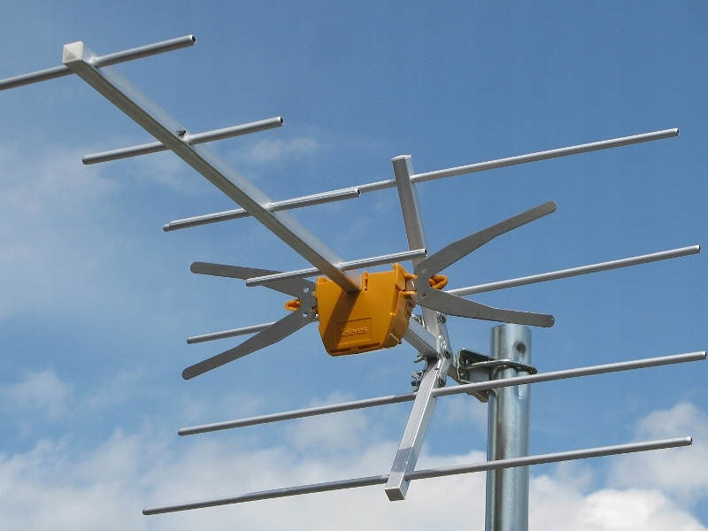 Купить Антенна Televes TDT LTE UHF Короткий арт. 802440: отзывы, фото и ...