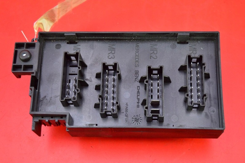 SKRZYNKA BEZPIECZNIKÓW A1645402972 MERCEDES W164 - 10639742726 ...