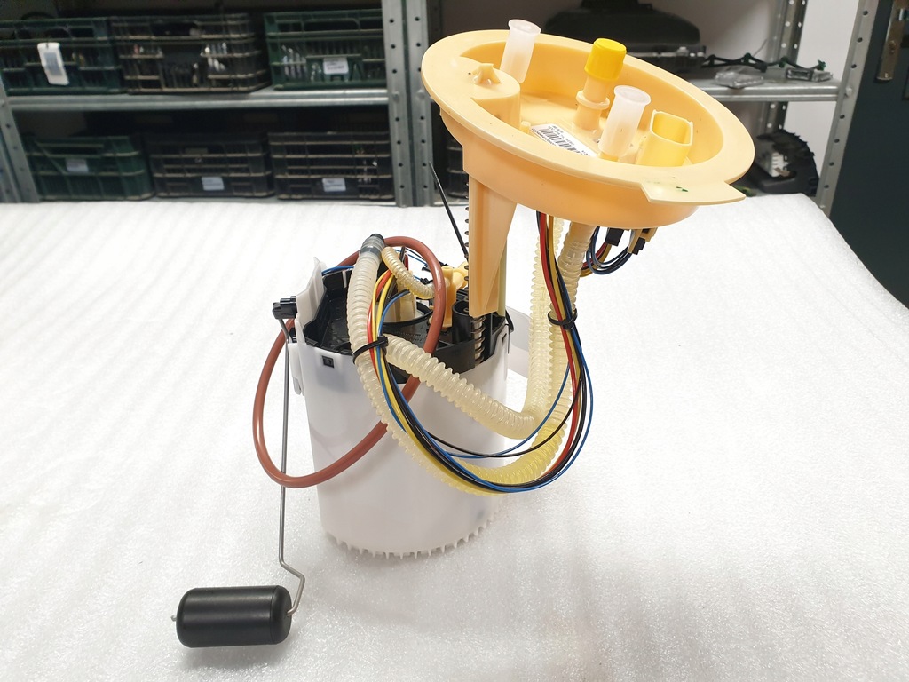 VOLVO XC60 XC90 2.0 D5 POMPA PALIWA OE 31372615 - 11946684884 ...