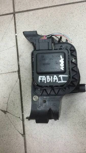 SILNICZEK STEROWANIA NAWIEWEM FABIA I 6Q1907511A - 13810425864 ...