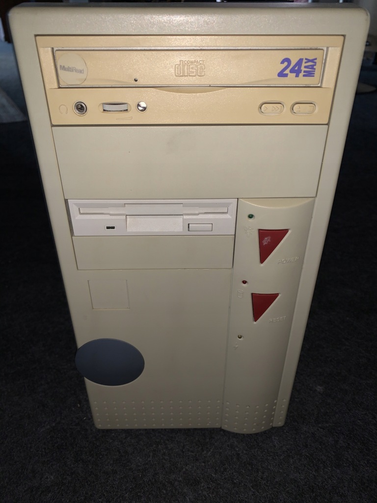 Retro stary komputer pentium 200 mhz, tgui9440agi - 12052850457 ...