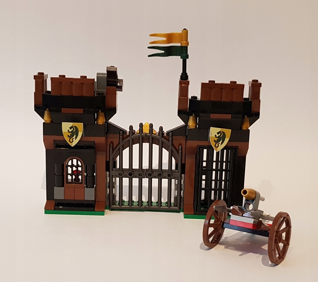 Lego Castle Escape from Dragon's Prison 7187 - 13662236644 - oficjalne ...