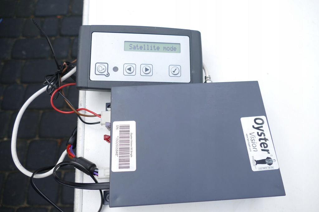 Antena satelitarna automat Oyster Vision kamper - 9053716582 - oficjalne archiwum Allegro
