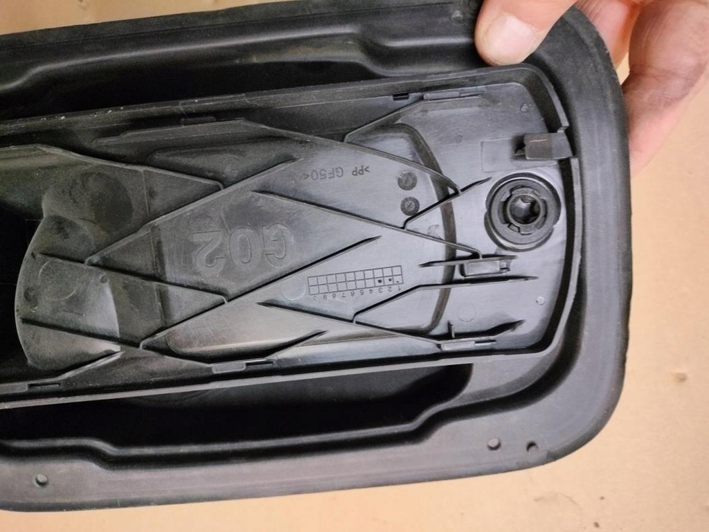 KLAPKA WLEWU WLEW PALIWA BMW G02 ORYGINAŁ - 13740720490 - oficjalne ...