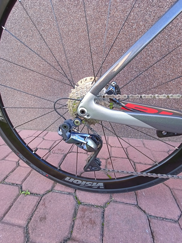 Rower szosowy marki BH RS1 4.5 model 2021 - 11585396914 - oficjalne archiwum Allegro