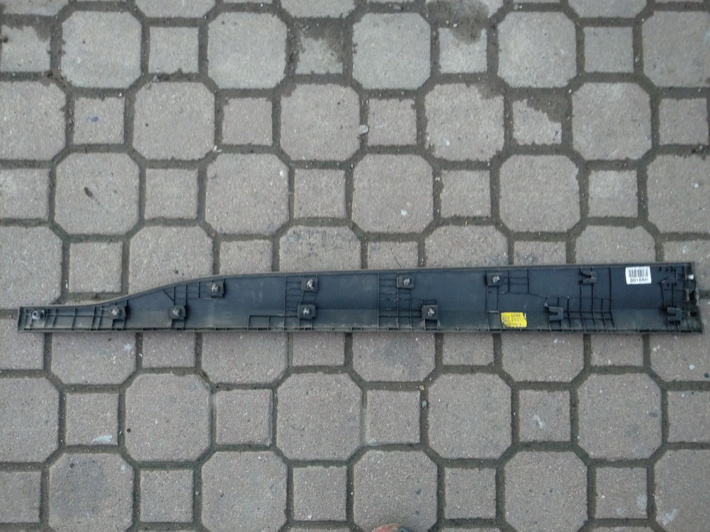 Hyundai OE 87722-J9000 listwa drzwi PRZEDNIA PRAWA PRAWY PRZÓD ...