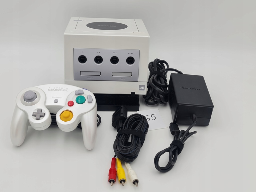 KONSOLA NINTENDO GAMECUBE DOL-101 PAL BIAŁA - 11902667151 - oficjalne ...