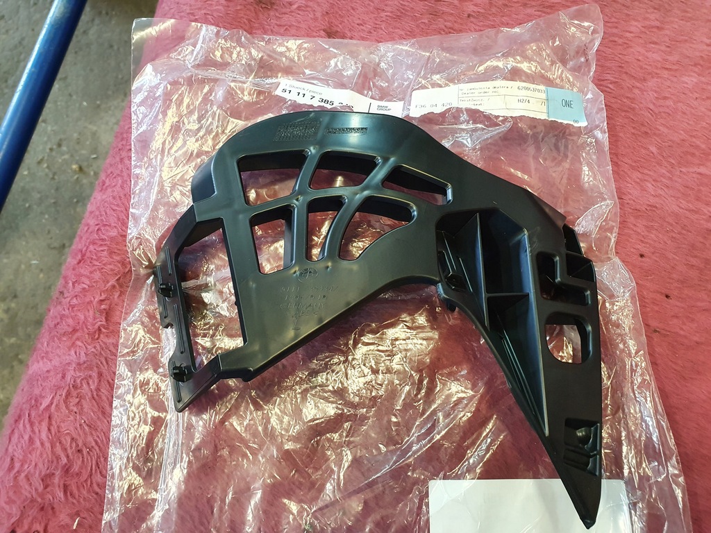 BMW 5 G30 G31 ŚLIZG ZDERZAKA LEWY PRZÓD - 9702979692 - oficjalne ...