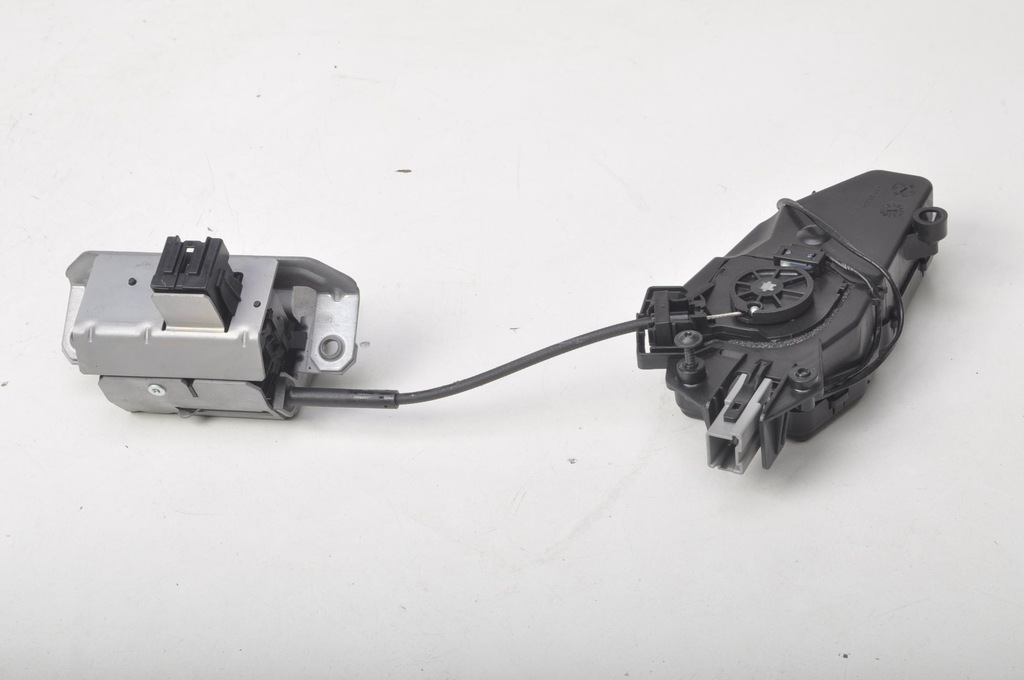 VOLVO V70 III ZAMEK BAGAŻNIKA KLAPY 31333543 - 14644878083 - oficjalne ...