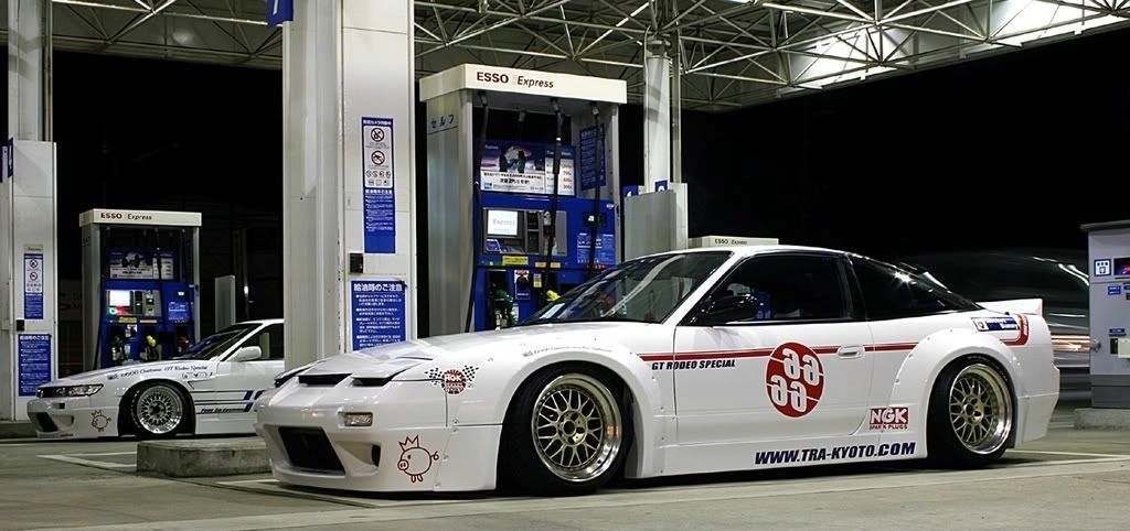 Nissan 200SX 180SX S13 Rocket Bunny BODY KIT - 16268427579 - oficjalne archiwum Allegro