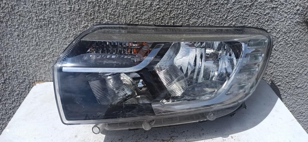 SANDERO II LIFT LAMPA LEWY PRZÓD LED 260605665R EU - 12374856434 ...