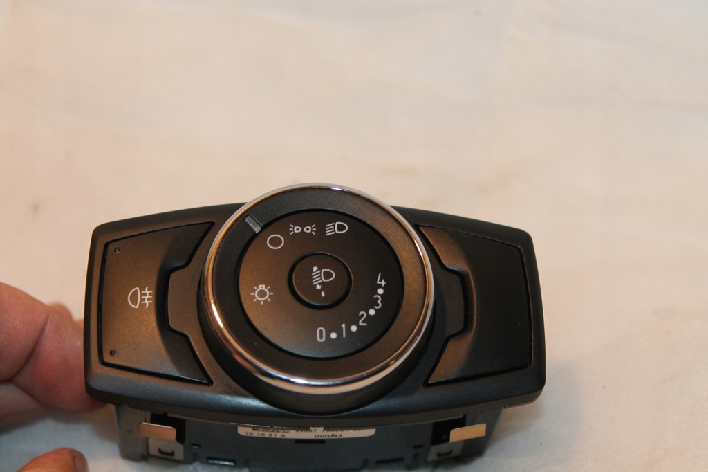 PRZELACZNIK WLACZNIK SWIATEL FORD FOCUS KUGA MK3 - 12190192604 ... PRZELACZNIK WLACZNIK SWIATEL FORD FOCUS KUGA MK3 - 12190192604 ...