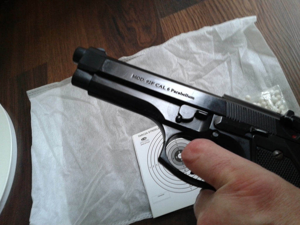 Beretta mod 92F Parabellum Keiheisha Green Gas 6mm - 12573177602 - oficjalne archiwum Allegro