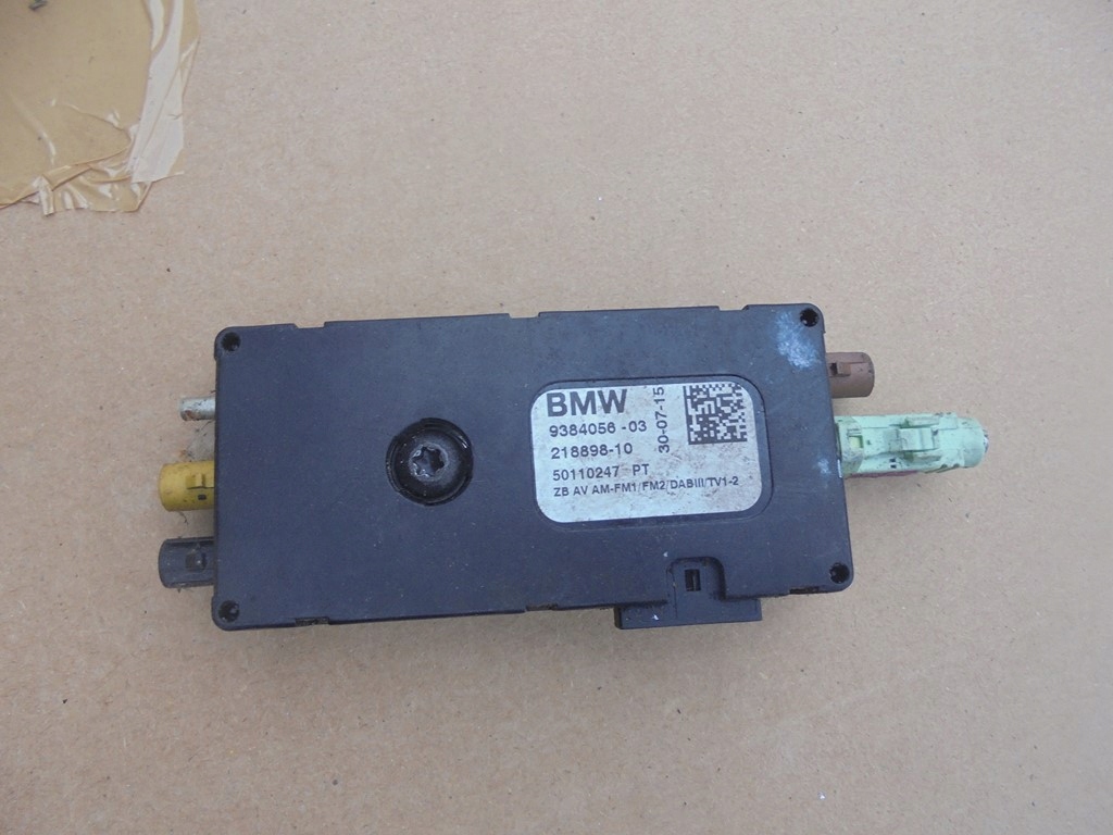 WZMACNIACZ ANTENOWY ANTENY BMW G30 G11 G31 9384056 - 13772757628 - oficjalne archiwum Allegro