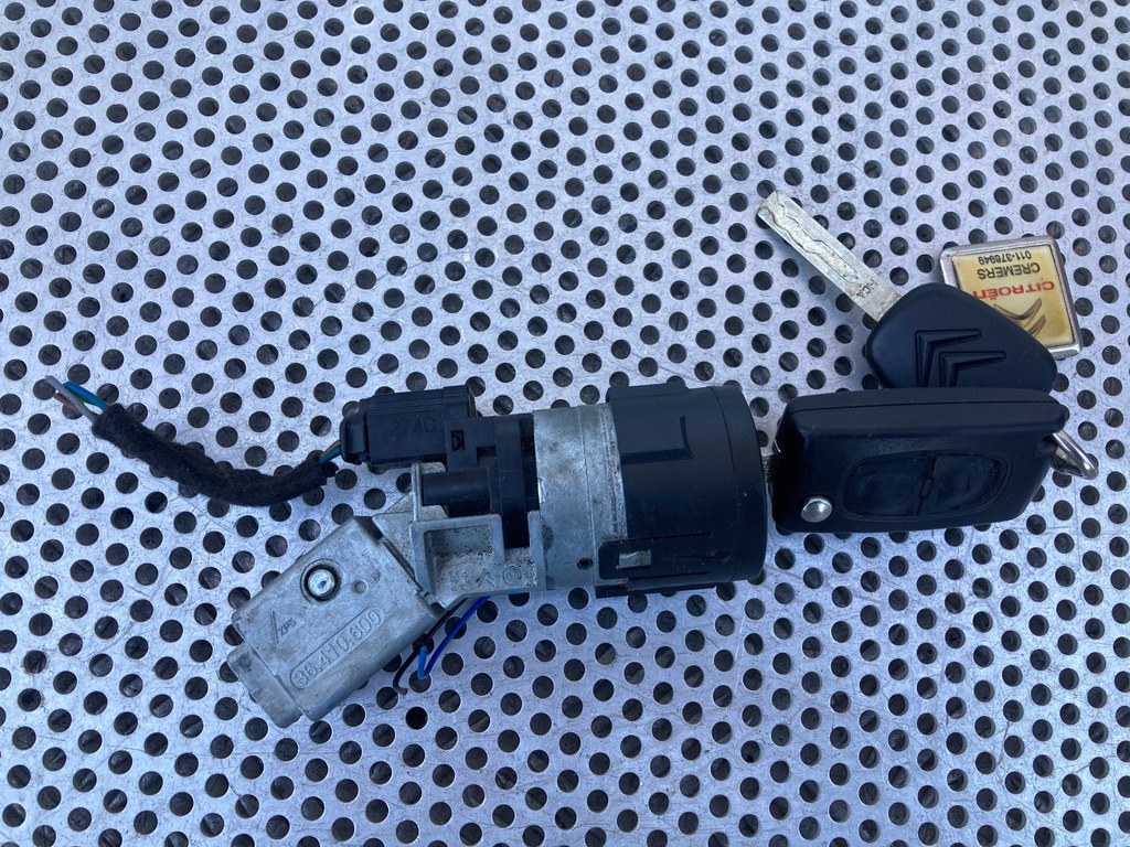 Stacyjka + 2x KLUCZYK CITROEN C3 C2 C4 C8 europa - 13253767156 ...