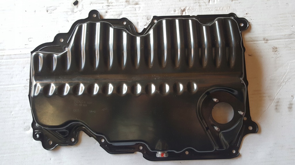 Miska olejowa VW AUDI SKODA 05L103602 demontaż - 12838056989 ...