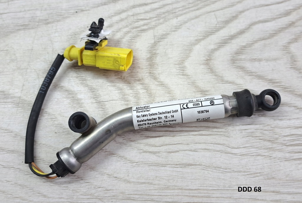 NABÓJ MASKI VW TIGUAN II 5NA823823E - 14701763253 - oficjalne archiwum ...