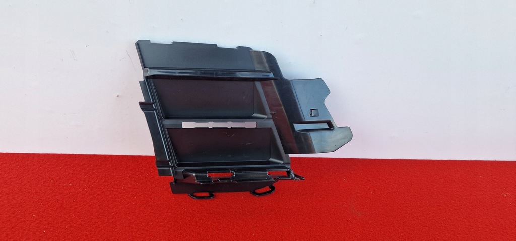 AUDI Q5 80A PRAWA KRATKA ZDERZAKA ZAŚLEPKA S-LINE 80A807246B ...