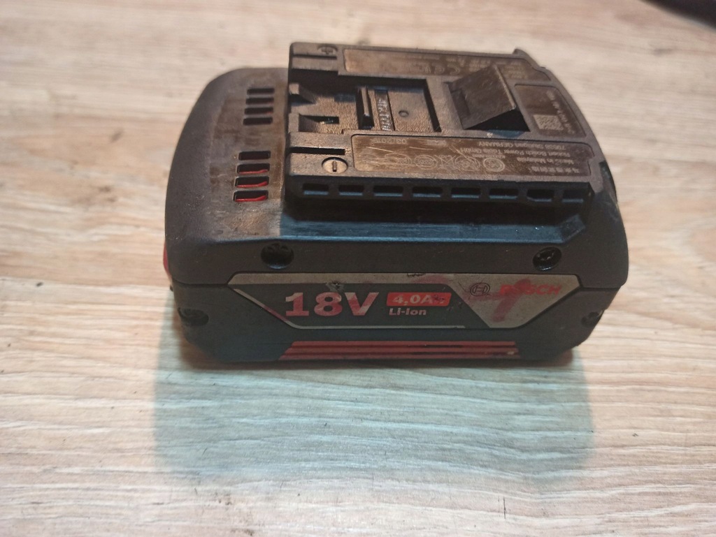BOSCH AKUMULATOR BATERIA 18V 4,0Ah Li-Ion 4AH - 12691007040 - oficjalne archiwum Allegro