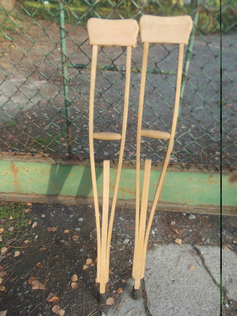 KULE PACHOWE ortopedyczne wojskowe drewniane PRL - 12950945482 ...