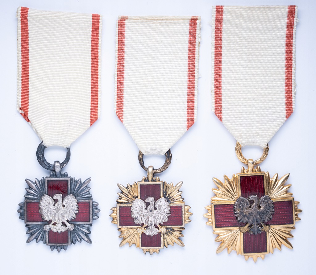 296.ac 3x Odznaczenie Honorowe PCK - 12899469260 - oficjalne archiwum Allegro