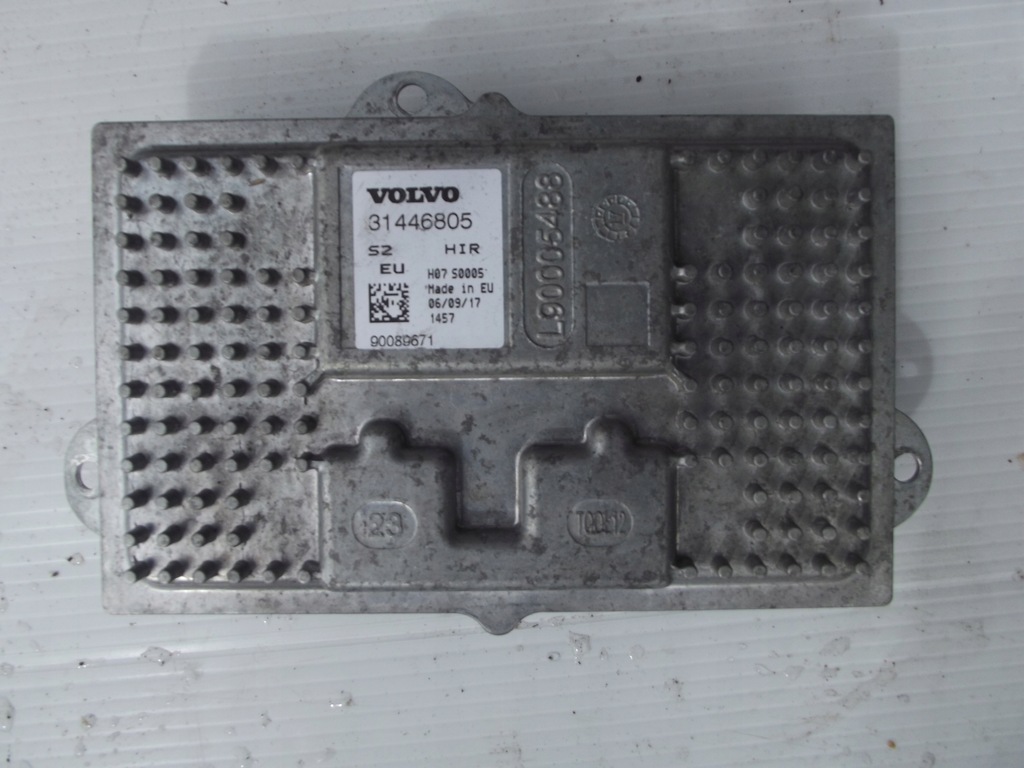 VOLVO XC90 PRZETWORNICA LAMPY MODUŁ LED 31446805 - 8244326111 ...