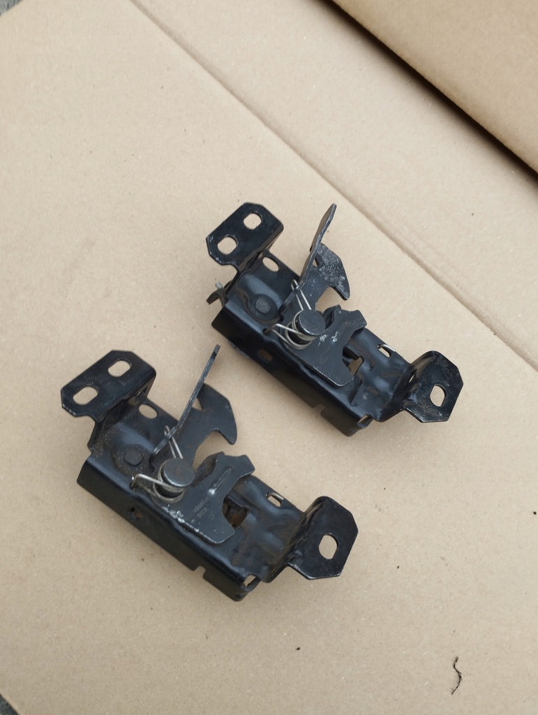 MERCEDES VITO W447 ZAMEK RYGIEL MASKI A4478800060 - 13360616577 ...