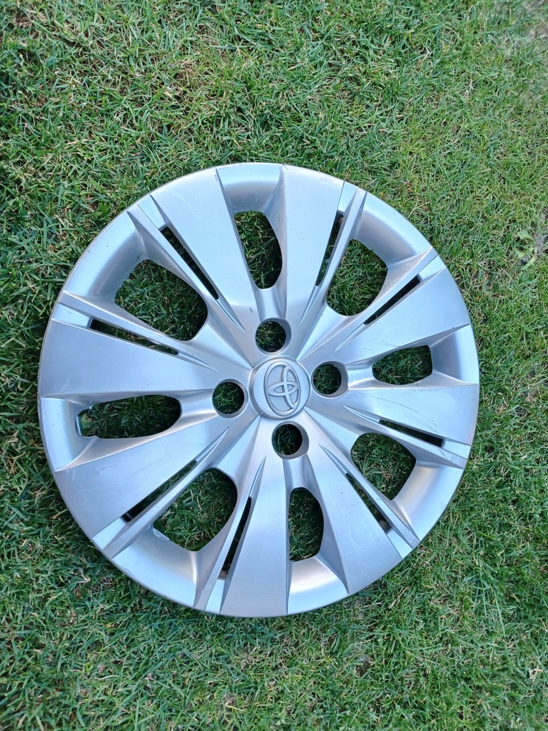 Toyota Yaris 42602-0D210 Oryginał 15" kołpak - 12420091524 - oficjalne ...