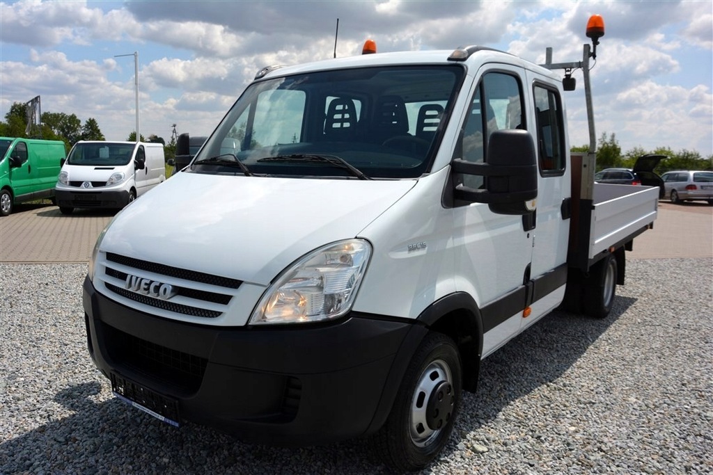 IVECO 35C15 3.0 HPI 150 KONI DOKA SKRZYNIA 172T/KM - 8306585894 ... IVECO 35C15 3.0 HPI 150 KONI DOKA SKRZYNIA 172T/KM - 8306585894 ...