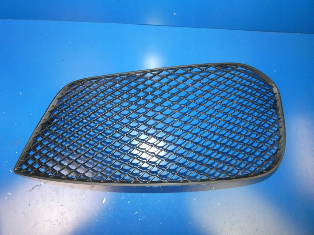 Mercedes GLA W156 X156 AMG KRATKA ZDERZAKA PRAWY PRZÓD - 15443826265 ...