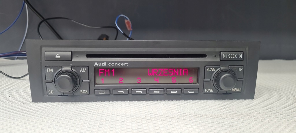Audi A3 8P Concert Radio Cd 8P0035186C - 12858033369 - oficjalne archiwum Allegro